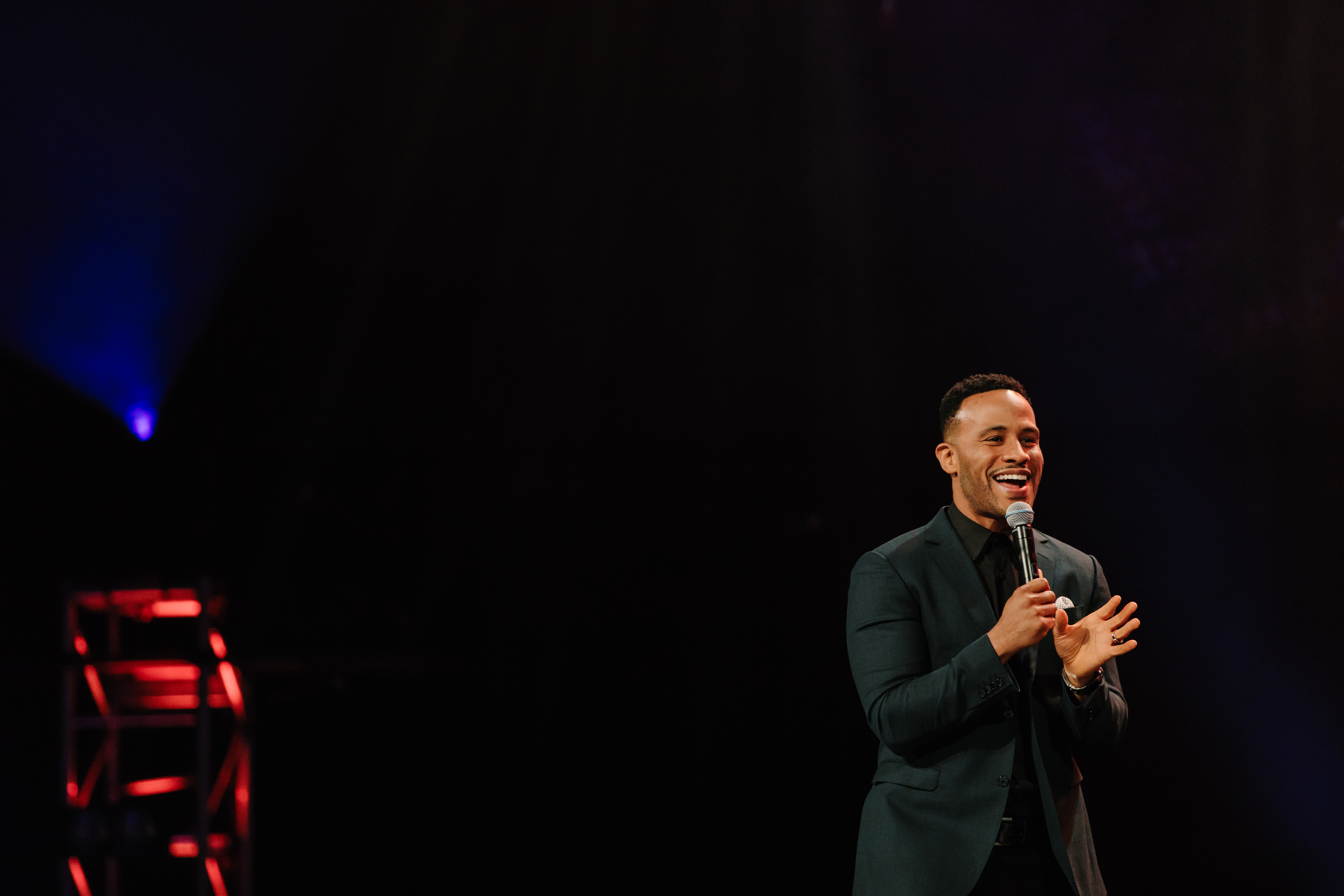 Episode 509: From the Stage // DeVon Franklin